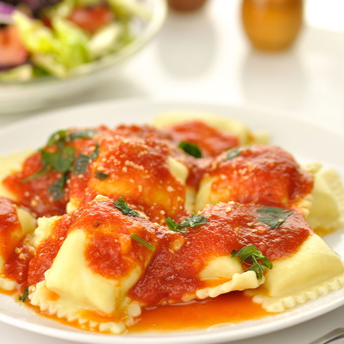 Cheese Ravioli in Grandma's Gravy - Easy Ready-made Meals from What a ...